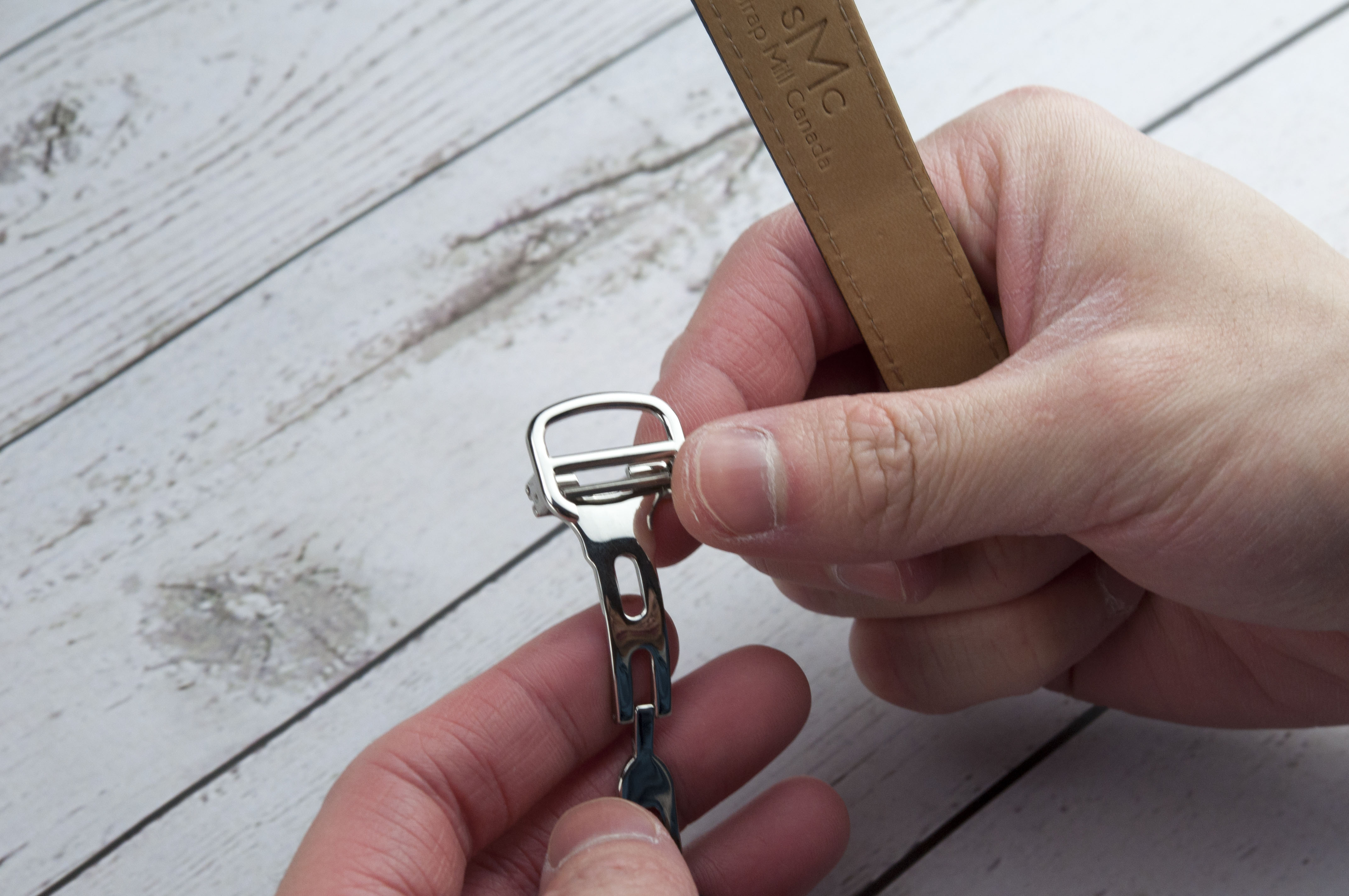 How to Size an Adjustable Deployant Clasp – Strap Mill Canada